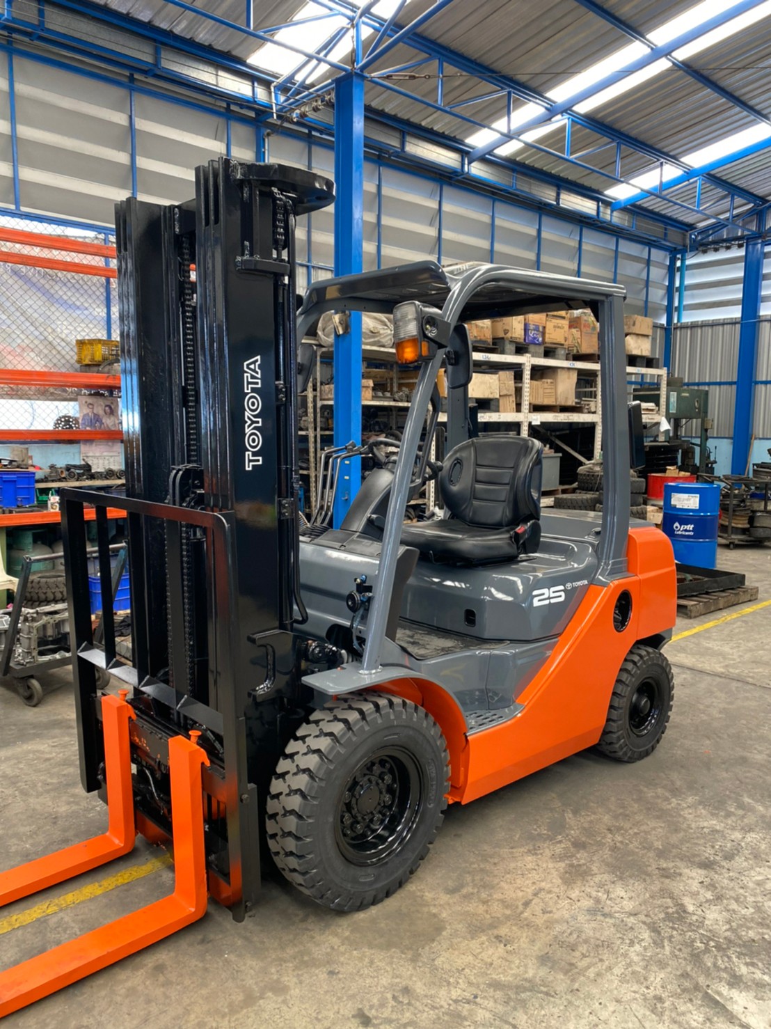 progressforklift